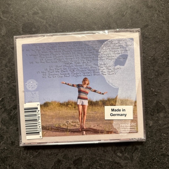 Taylor Swift | Media | 989 Taylors Version Rose Garden Pink Cd With ...